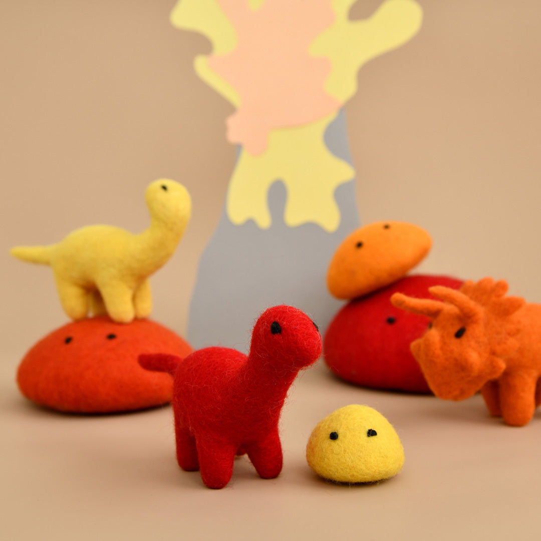 DASHDU - Distinguished Dino - Mini Red Felt Dinosaur – Home With Kids